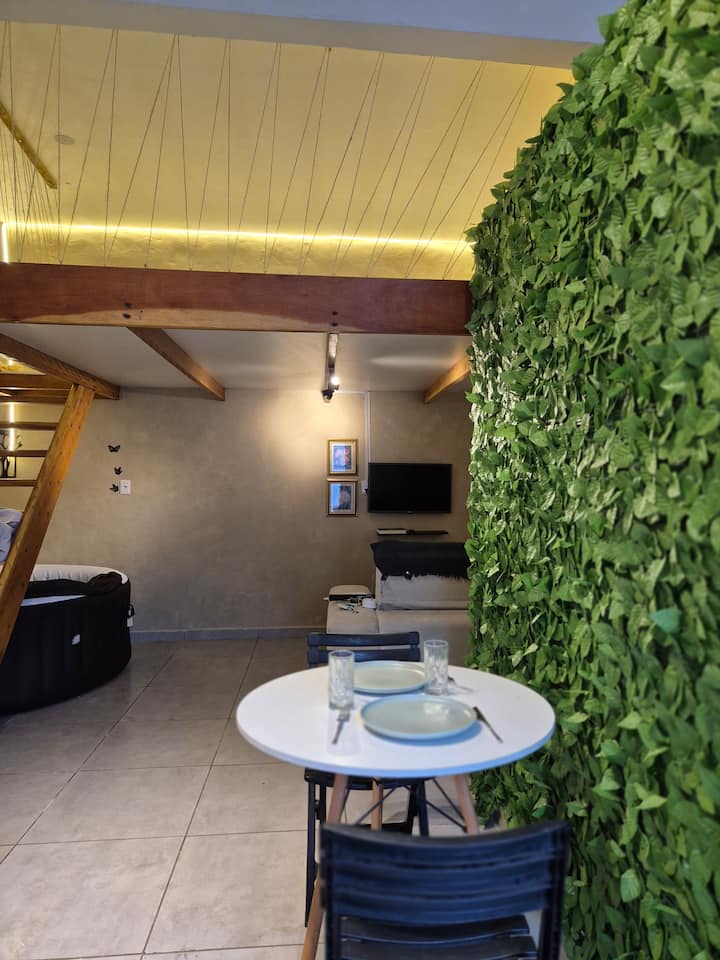 Loft Com Ar Condicionado E Ofurô - Jundiaí