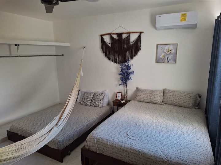 Departamento 1 Amplio Para 4 Con Dos Camas. - Campeche, México