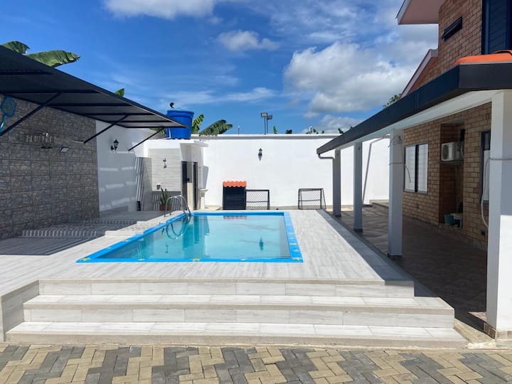 Cabaña Familiar Con Piscina Privada En Turbo - Turbo