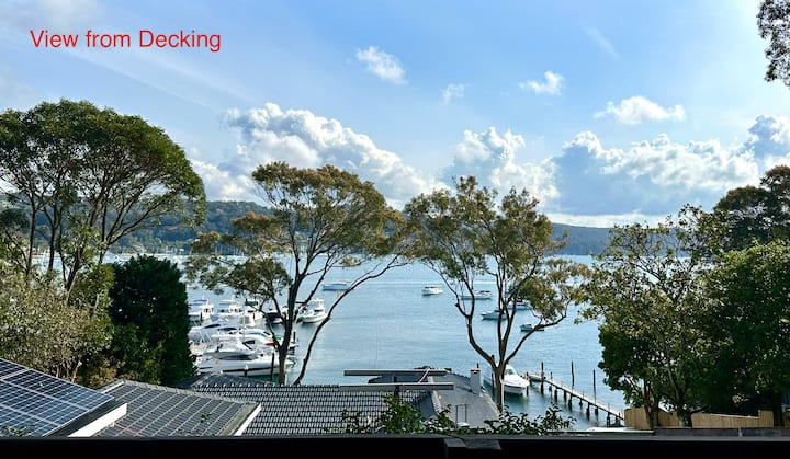 Sunset Over Sparkling
Pittwater - Scotland Island