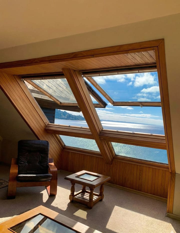 Acogedor Monoambiente Frente Al Lago-vista Directa - Puerto Varas