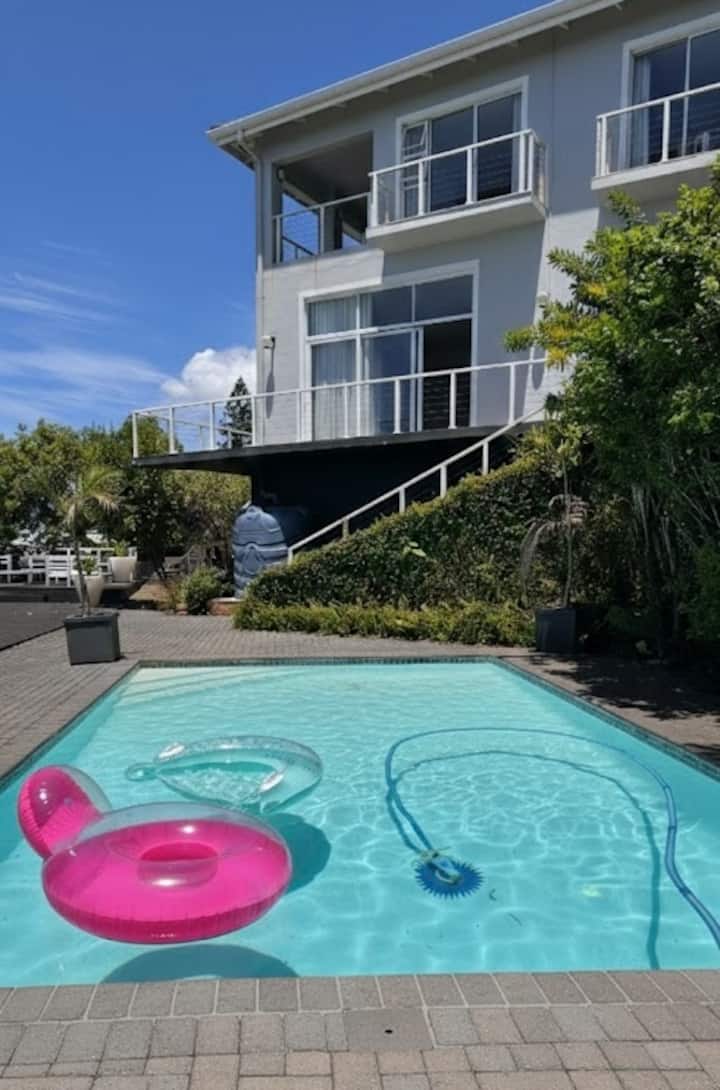 Burnley Hill House - Umhlanga