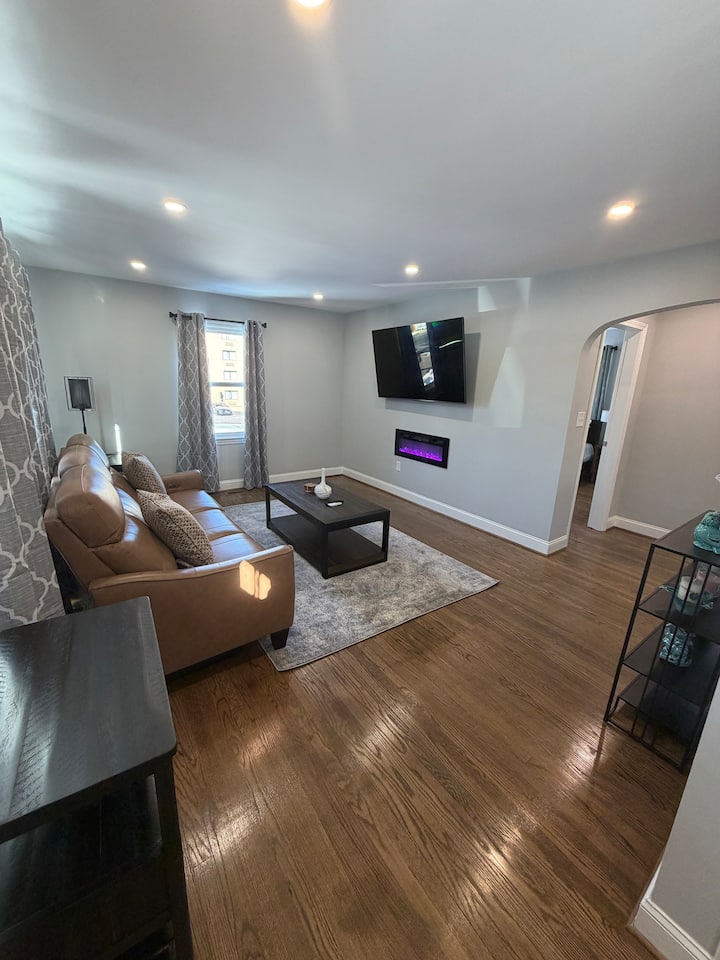 Cozy Home Near Downtown Frederick. - Frederick, MD