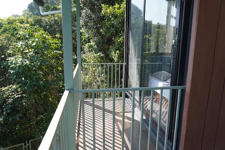 Once Upon A Hill - Clove - Vagamon