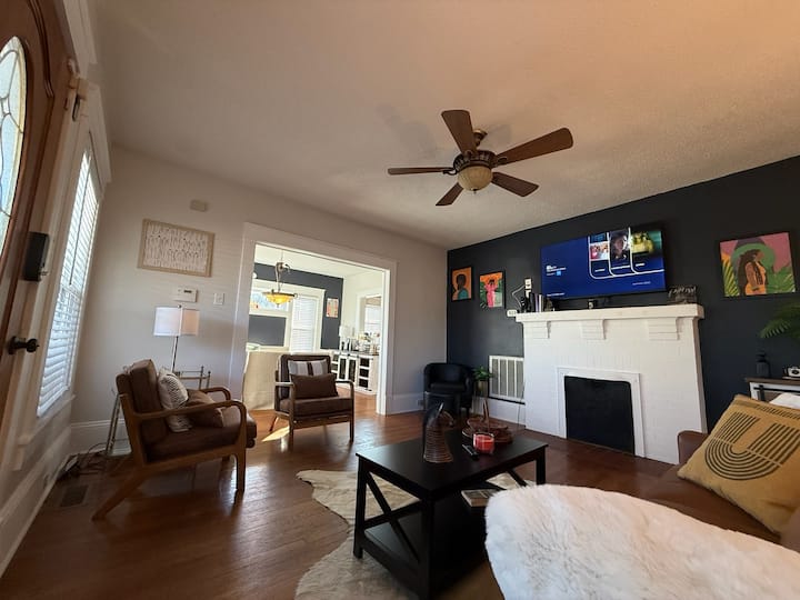 Southern Hospitality Near Downtown - Greensboro, NC