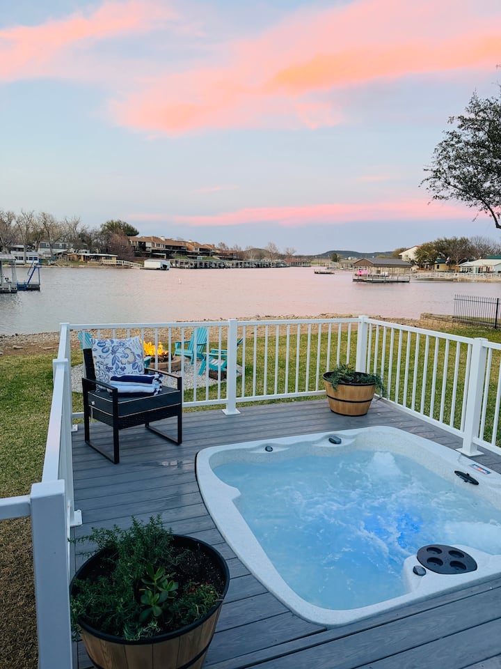 Pk | Deep Water Dock | Hot Tub | Game Garage - Possum Kingdom Lake, TX