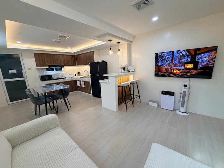 New, Stylish, Japanese-inspired, Smart Check-in - Baguio