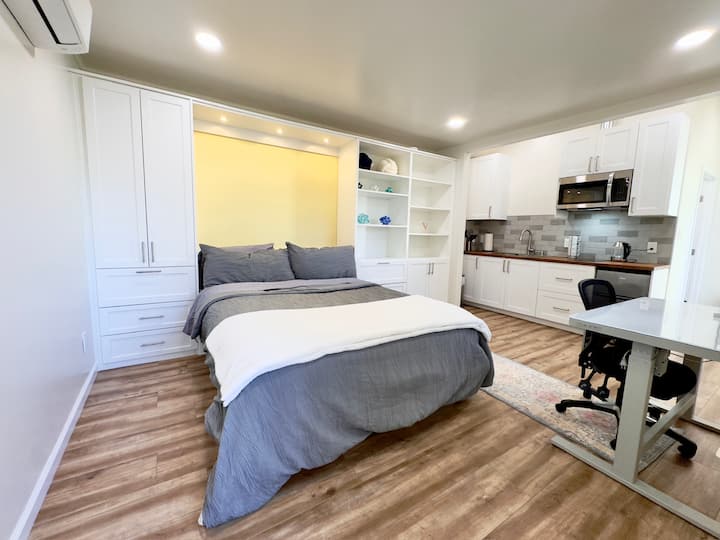 Charming Guest House Close To Downtown Palo Alto - Palo Alto, CA