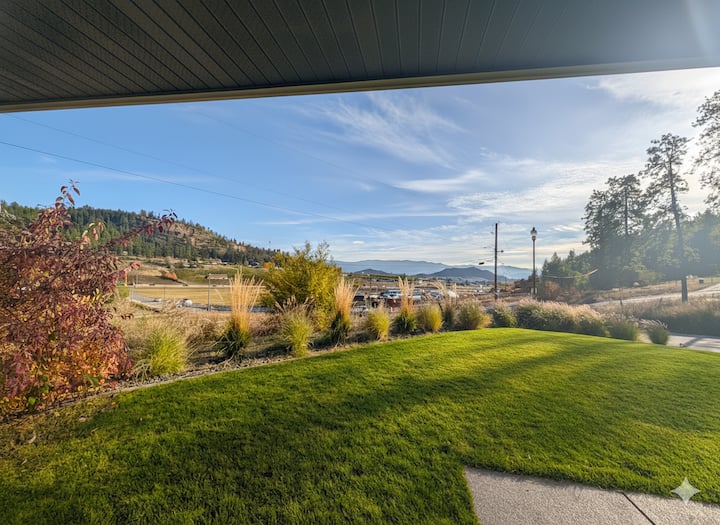 Modern 2br/1ba Wilden Suite | Views & Nature - Kelowna