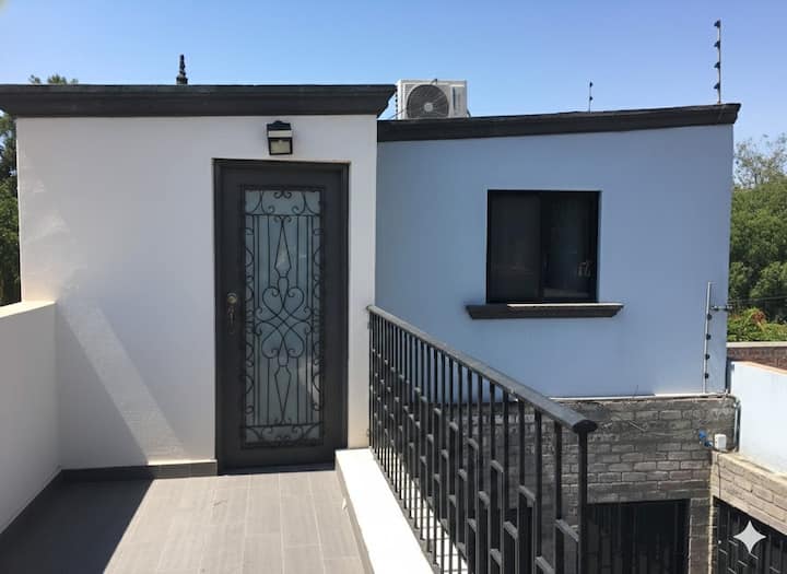 Departamento Ejecutivo En Parque Centro - Saltillo