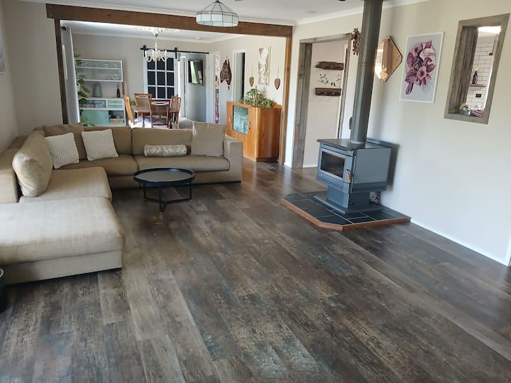 Four Bedroom Character Home - Traralgon