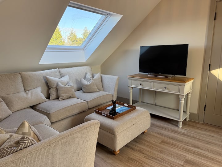 Modern And Plush Flat With Roof Garden - Southampton