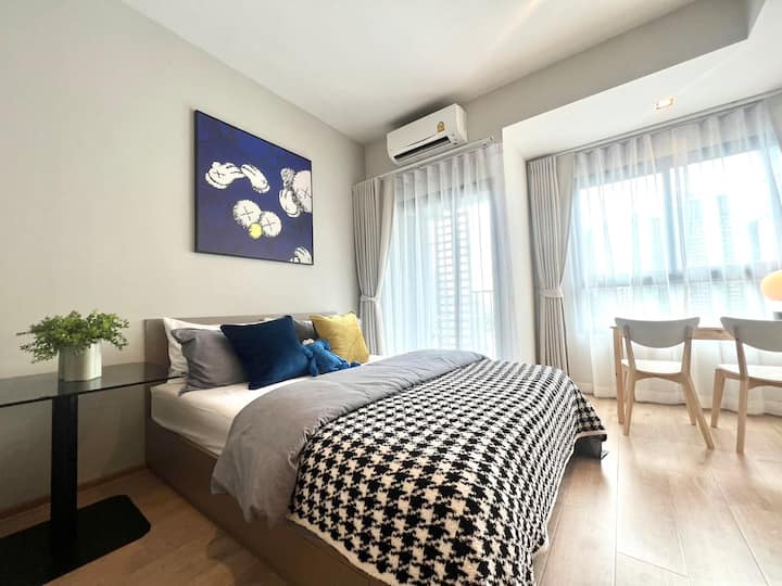 Central Rama 9/mrt Rama 9/pool/gym/free Cleaning - Tailandia