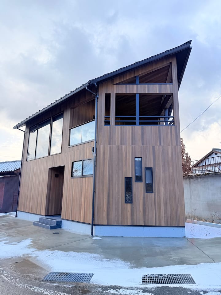 Newly Built! | Nagakura Shrine, Stream & Mt. Asama - Karuizawa