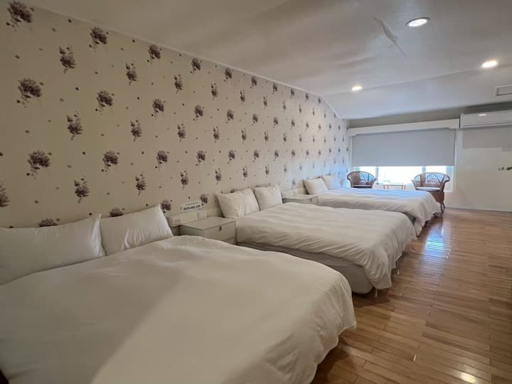 戀戀星辰民宿-星辰館 和風六人房 - 恆春