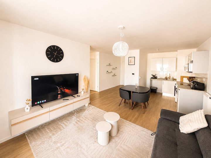 Appartement Moderne Proche De Paris Et Disney. - Livry-Gargan