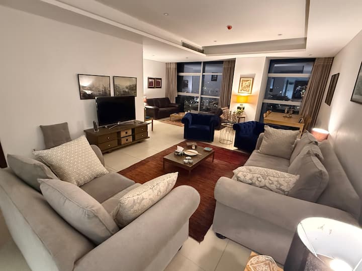 Luxury 2-bed Apartment With Peaceful View |Central - Islamabad