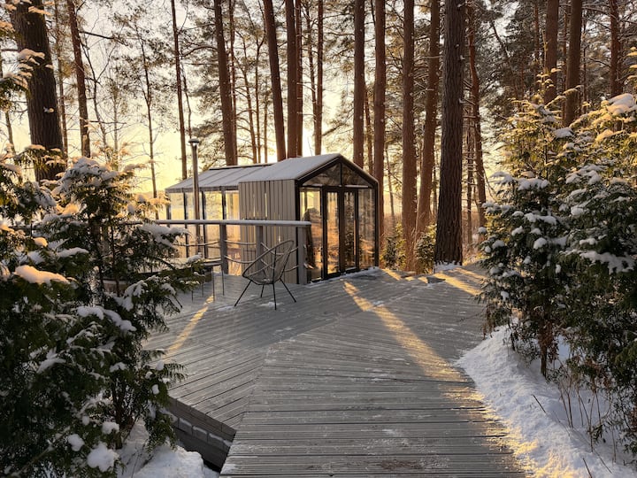 Aiyana Retreat | Lakeside Cabin W/ Sauna & Hot Tub - Latvia