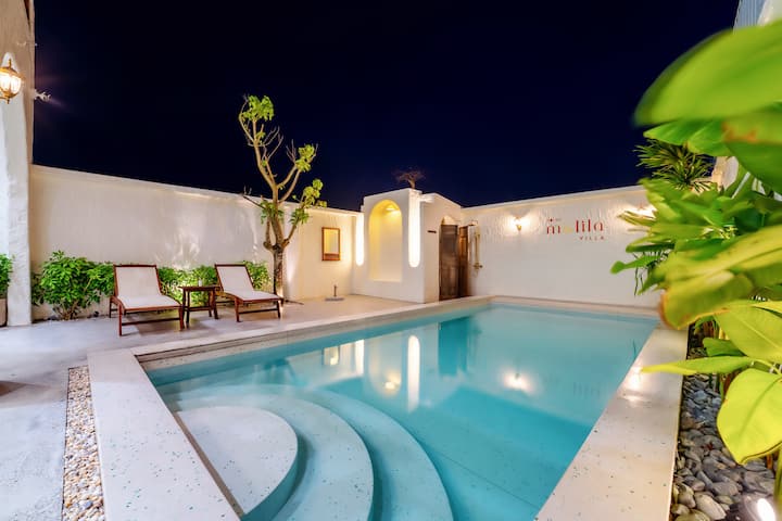 Rustic Charm House 5br | Near Beach - Vietnam