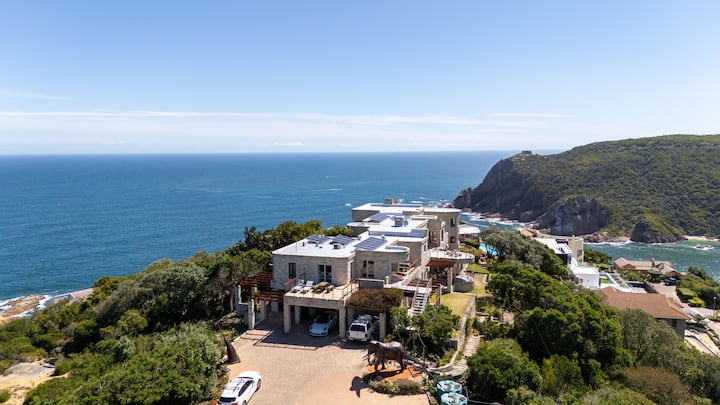 Castle On The Heads - Knysna