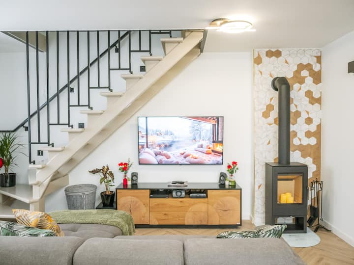 Vadvirág 5 By Dunavibe - Baja