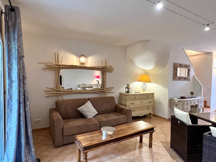 Le Mas De Pont Royal - Piscine & Jardin - Mallemort