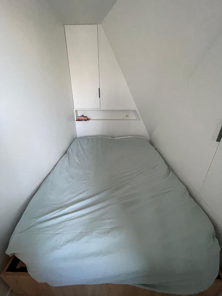 Charmant Appartement Sous Les Toits De Paris - Paris