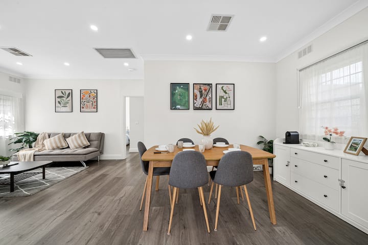 Inner-west Gem | Easy Cbd & Airport Access - Burwood