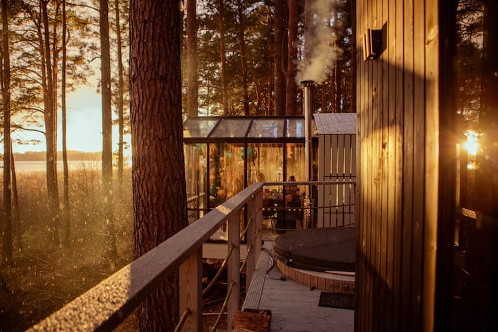 Tahana Haven | Quiet Lakeside Cabin For Deep Rest - Latvia