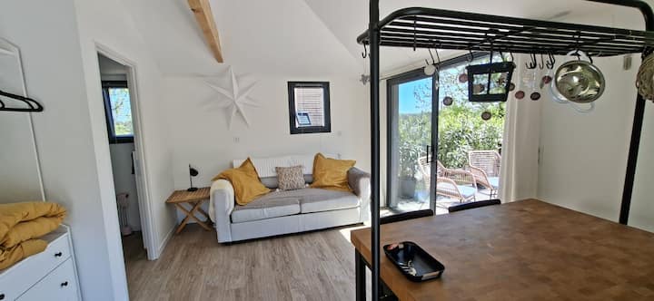 Cabane Cosy – 
Nature & Calme 
Avec Terrasse - Compiègne