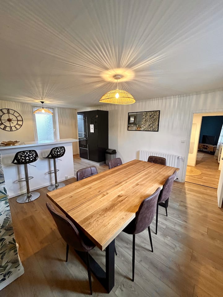 Duplex De 2 Chambres Au Cœur De Gouvieux - Creil