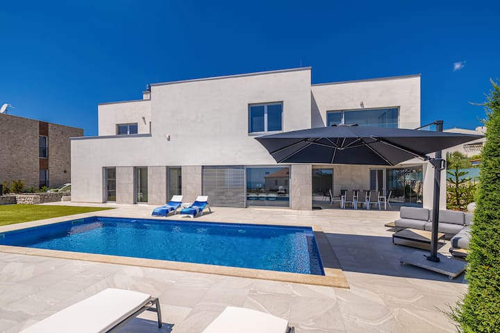Villa Sia With Private Pool - Krk