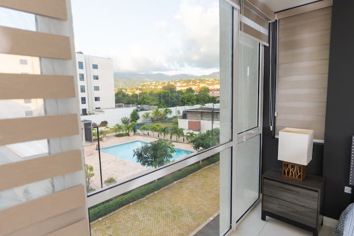 1 Br Apartment In Kingston, Jm - Long Term Stay - Kingston