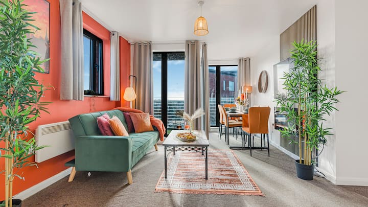 Sunset Suite: Desk| Corporate Stays| Wifi| Parking - Birmingham