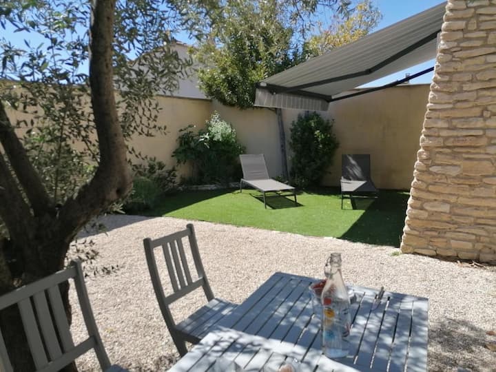 À L'ombre De L'olivier 3min Du Centre Clim Parking - L'Isle-sur-la-Sorgue