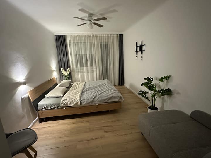 Erholung Im Nationalpark Donauauen Lobau - Vienna Schwechat Airport (VIE)