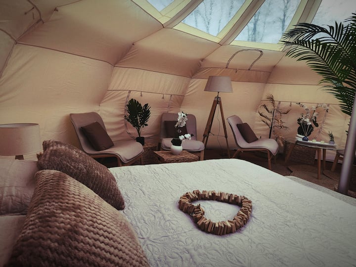 Lodge "Plein Ciel " Et Son Jacuzzi Privatif - Lapalisse