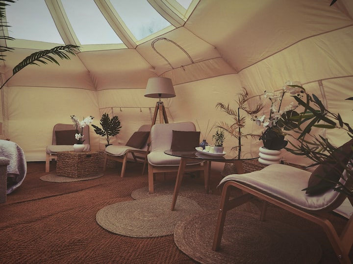 Lodge Romantique "Plein Ciel " Jacuzzi Privatif - Allier