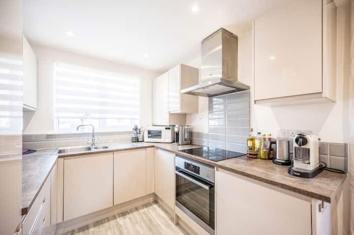 Perfect For Contractors | 5-bed House - Thorpeness