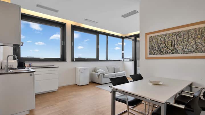 Bianca Apartment [A 1km Dalla Fiera + Free Park] - Verona