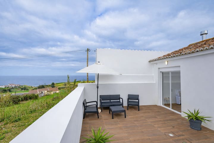 Achadinha Sunset House - Furnas