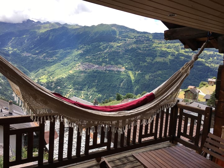 Appartement Très Chaleureux, Avec Bcp De Charme - Nax