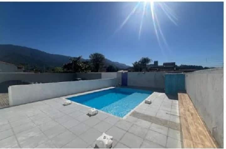 Casa Em Condominio A 150 Metros Da Praia - Caraguatatuba