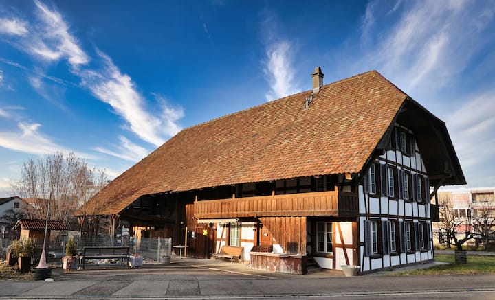 Die Zentral Gelegene Unterkunft Mit Charme. - Switzerland