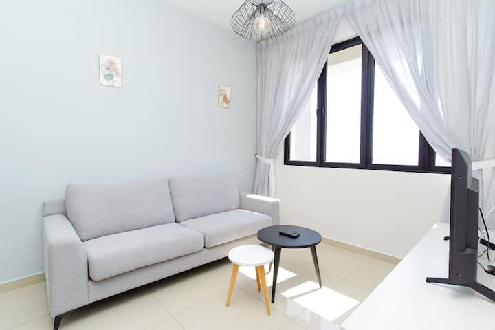 Iconic Regency #1br #Usm #Airport #Queensbay #26 - Bayan Lepas