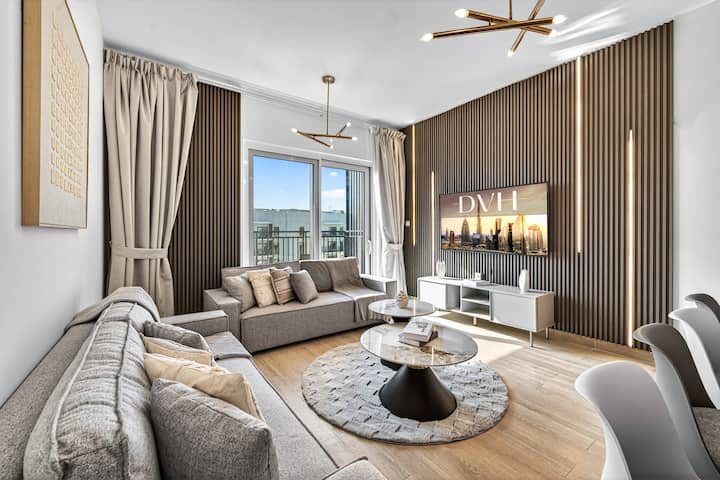 Luxury 1br Waterfront Yas Island | Ferrari World - Abu Dhabi