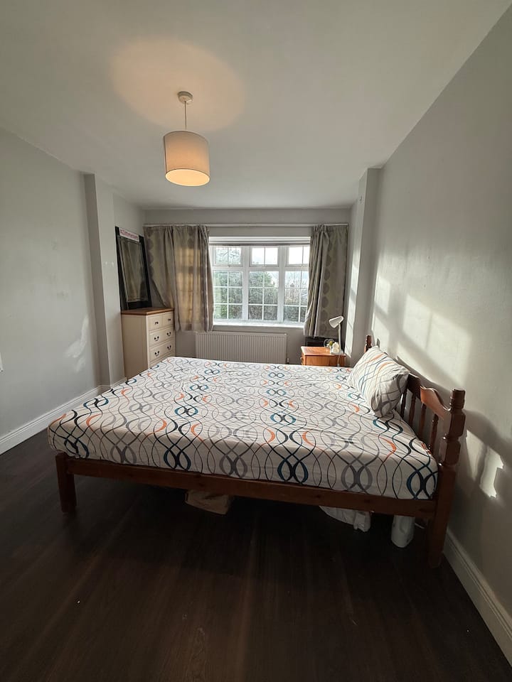 Room Near Ul - Limerick