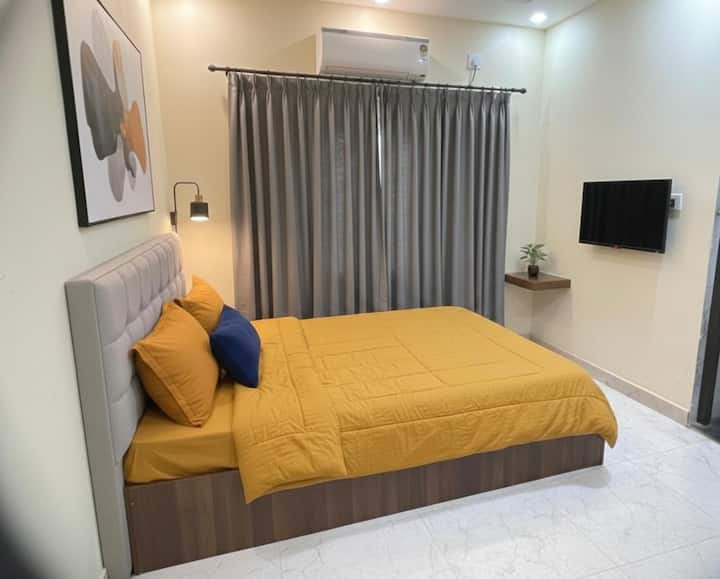 Cozy Private Single Room | Essential Budget Stay - Bhubaneswar
