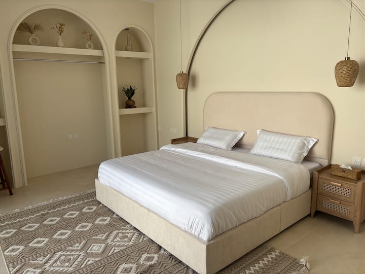 Al-ahsa Retreat: 2br, Private Pool + Jacuzzi - Saudi Arabia