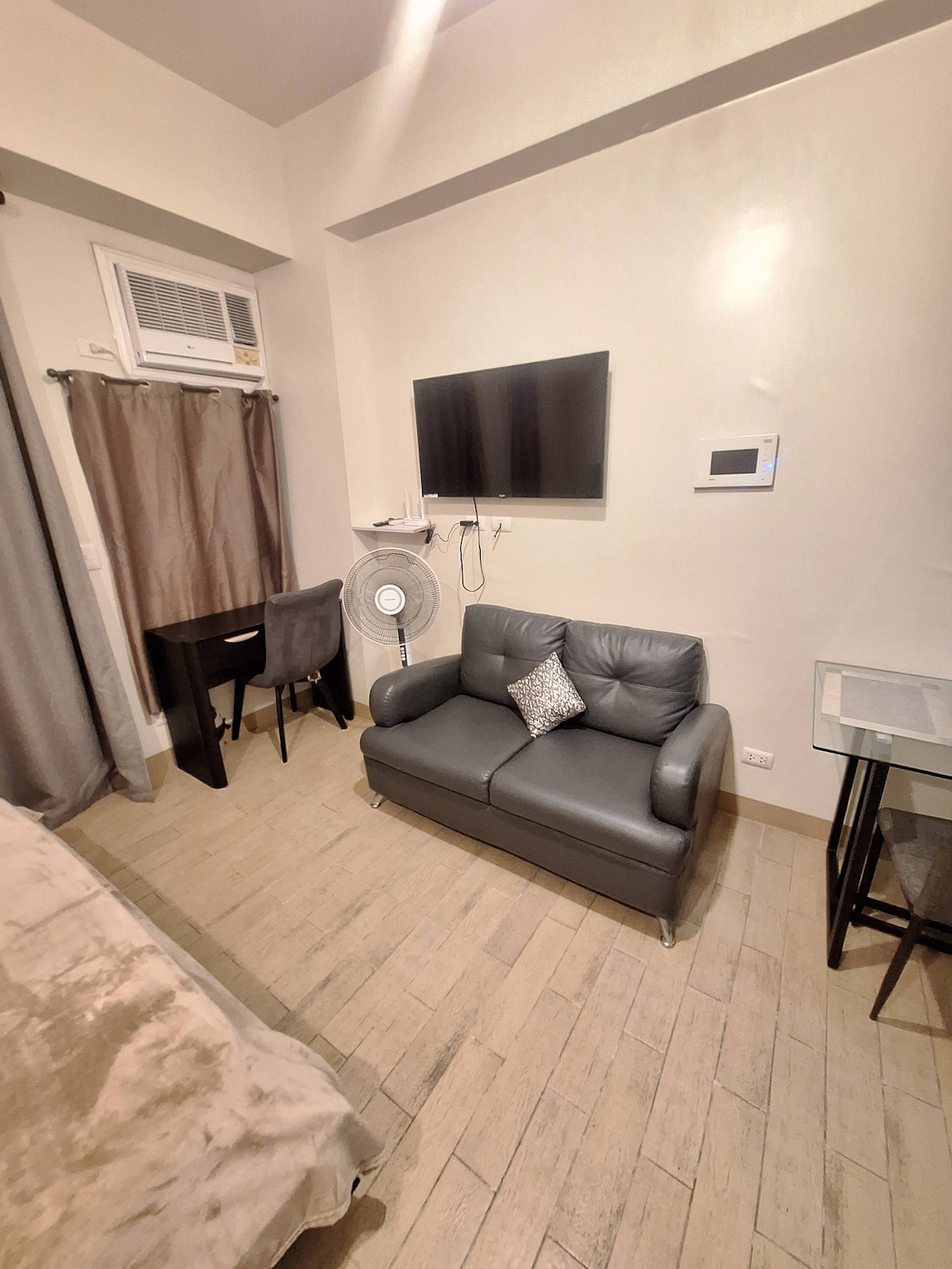 Studio confortable à One Madison - Appartements à louer à Iloilo City ...